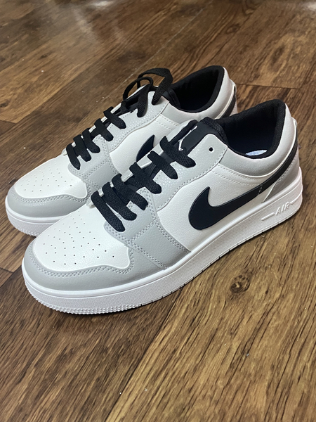 Nike, Adidas, Puma кроссовкалар сотилади Скидка!