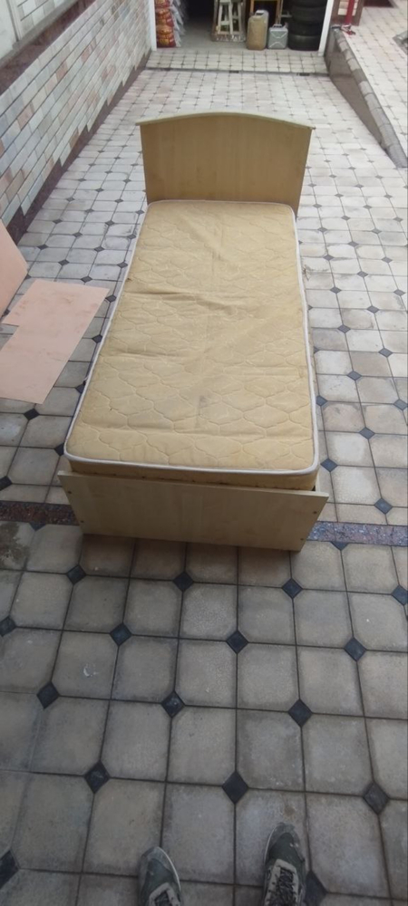 Продам кровать