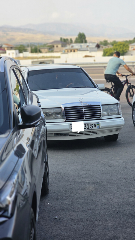 MersedesBenz w124