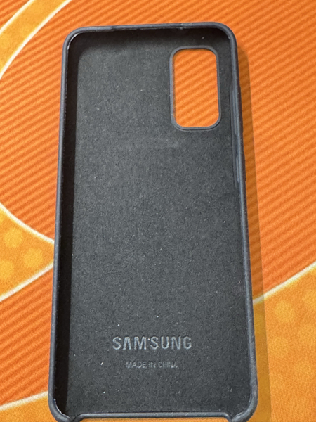Samsung s20 новые чехлы отличного качества!