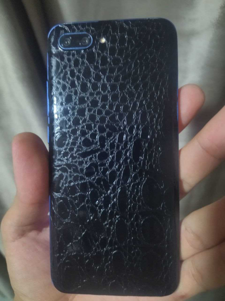 Honor 10 sotiladi