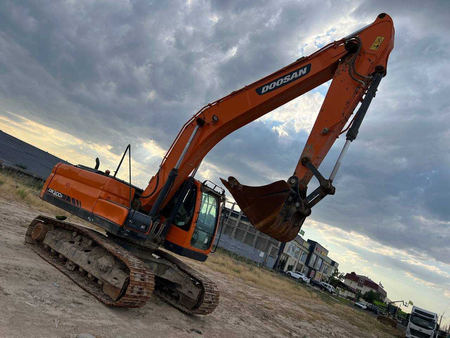 Экскаватор DOOSAN DX2OOA
