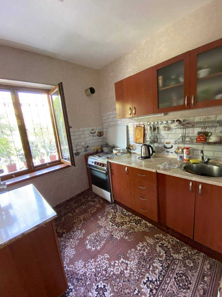 (К123195) Mirzo-Ulug'bek tumanida 4-xonali kvartira sotiladi