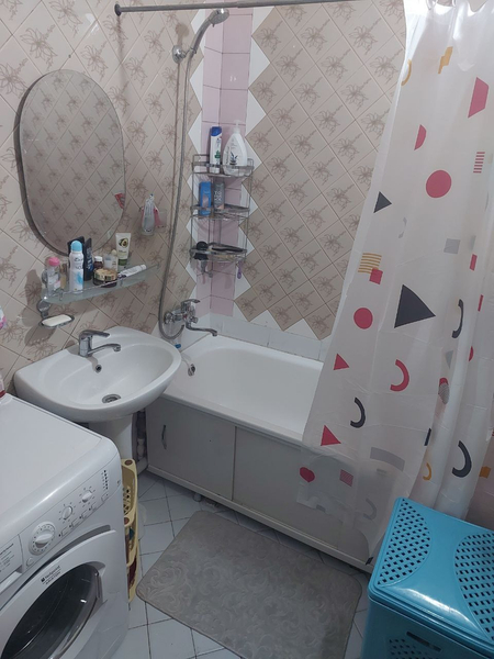 Аренда 3-комнатной квартиры в центре 650$.
