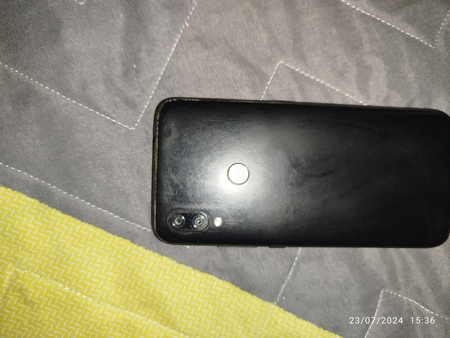 Redmi 7. Karobka bor holati ideal