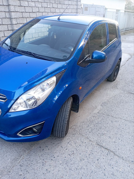 Spark 2 pazitsiya metan gaz  2011 yil