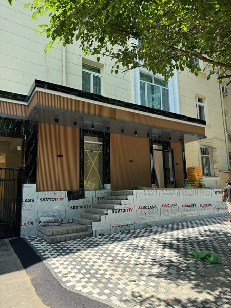 Продается евро офис Мирзо Улугбек Ц-1