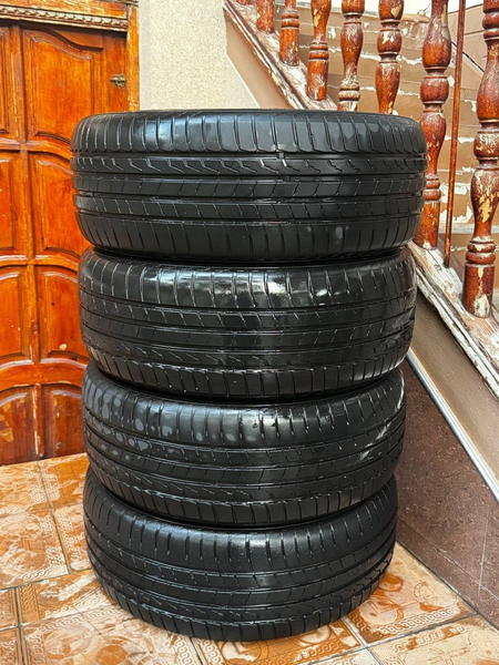 235/50R19 Автошины