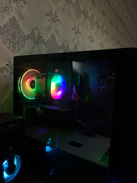 Домашние компьютер сотилади. Core i3 9100F/8/256Gb Gt 730 4Gb