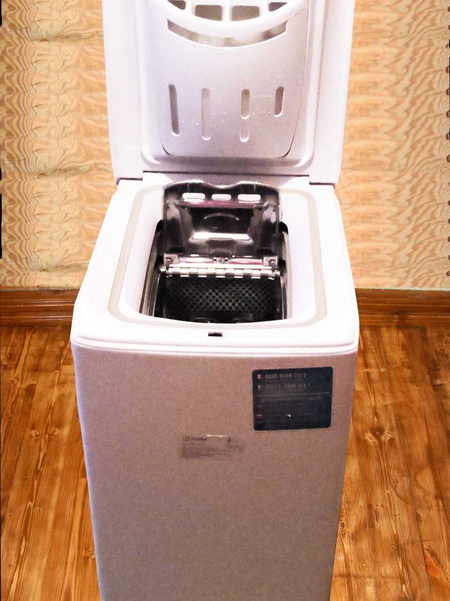 Стиральная машина с вертикальной загрузкой INDESIT WITL 861 EU
