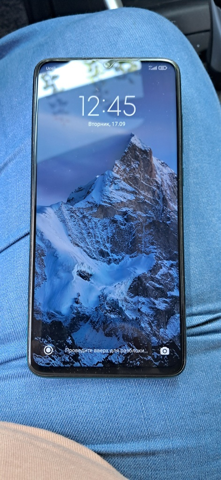 Срочно продам телефон Xiaomi Redmi note 8 pro 64/6