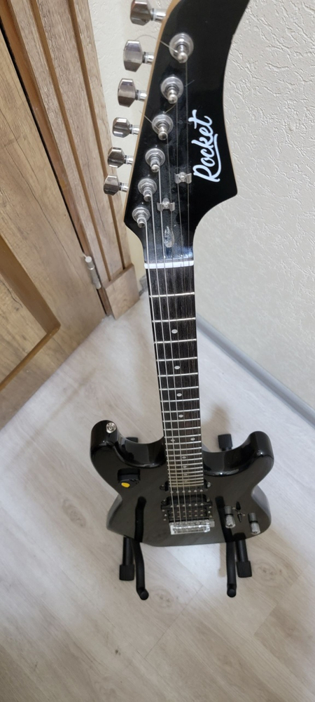 Elektron sola gitara