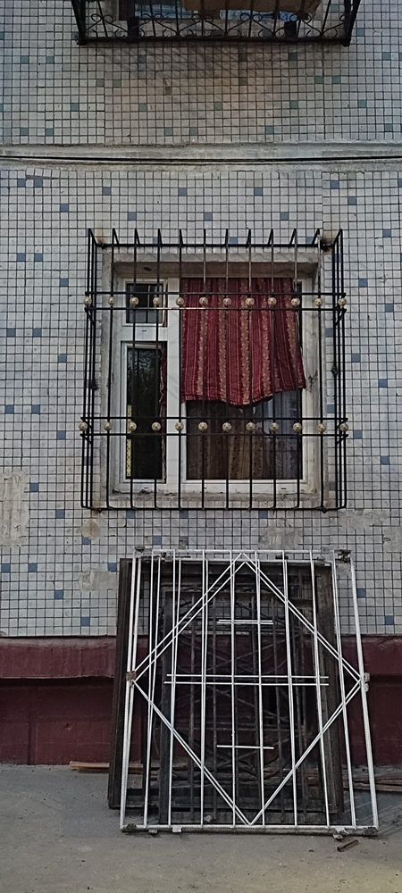 Reshotka va darvozalar