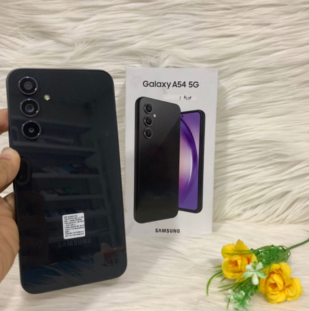 Samsung a54 5g 8/256 обмен