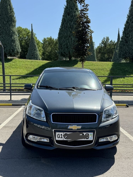 Nexia 3 sotiladi 4 pozitsiya