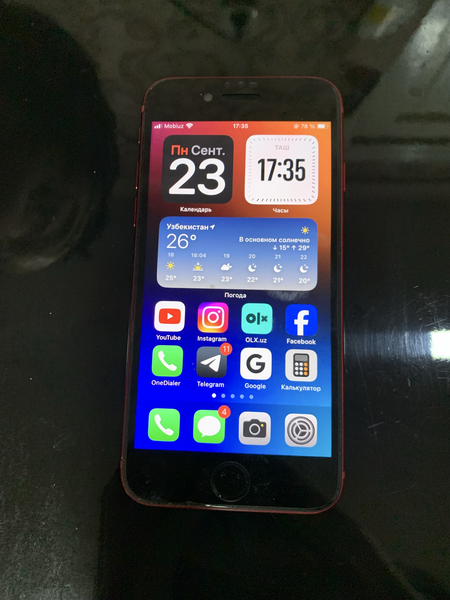 Iphone SE 3 red 4/128