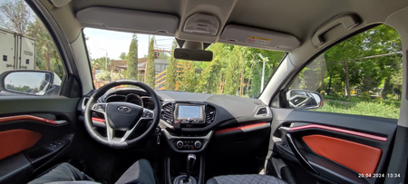 LADA Vesta sw crocc