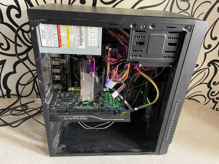 Игровой кейс 10 ядерный/ 8gb видеокарта /16gb Озу