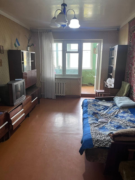 Продаю 4х ком кв Миробадский район,  Улица Олтинкуль