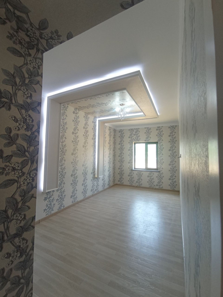 Uchastka sotiladi SROCHNI 76000$