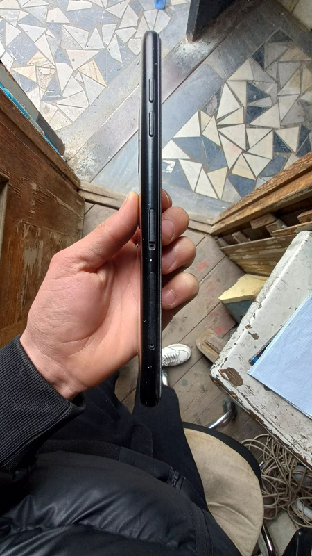 Samsung A6+ holati zor hechqnday aybi yoq chotki sastyana