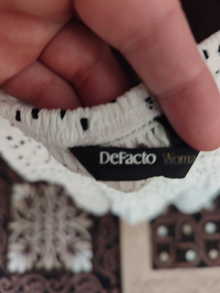 Продается кофточка defakto