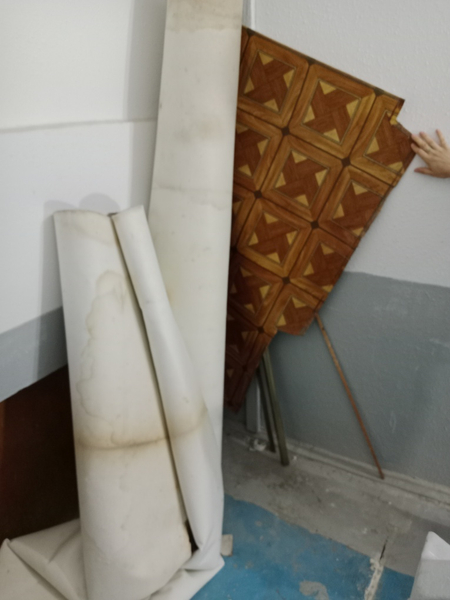 Линолеум б/у продам не дорого
