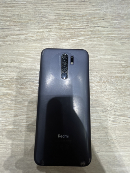 Redmi 9 sotiladi yaxshi narxda ishxonalarda ishlatgani arzon va yaxshi