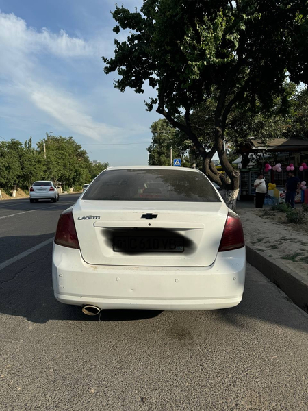 Lacetti yili 2009