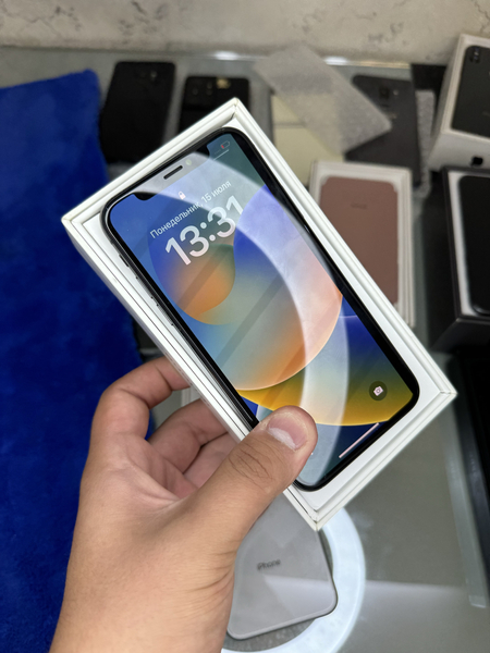 Iphone x 64gb ideal karobka dakument