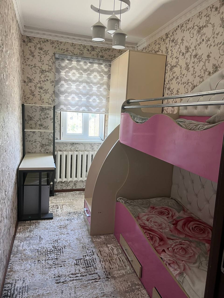 Продаётся 3-х комнатная квартира в центре