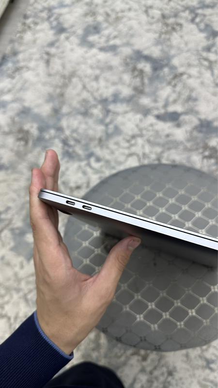 Macbook Pro M1 8/512