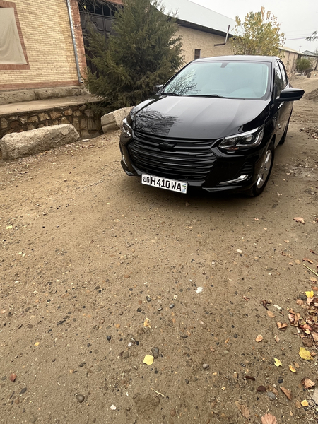 Onix premier 2 turbo
