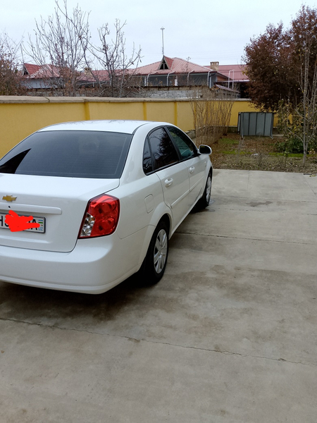 Laseti 2 pazitsiya srochna sotiladi