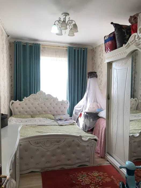 Гулободда 2 хонали квартира,9 каватлини 5-каватида,кириш алохида,65 м2