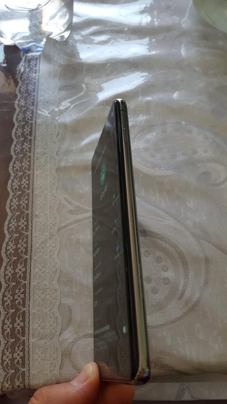 Samsung s10  sotiladi