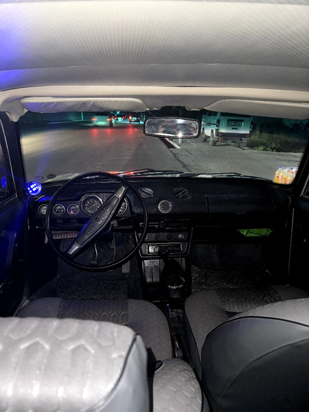Lada 2106 sotiladi