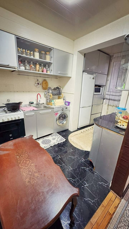Чиланзар 9кв Срочно Продается квартира. 3*4/1/4 есть ипотека