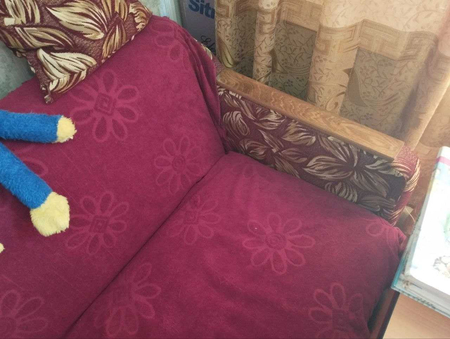 Продам кровать и диван б/у в хорошем состоянии