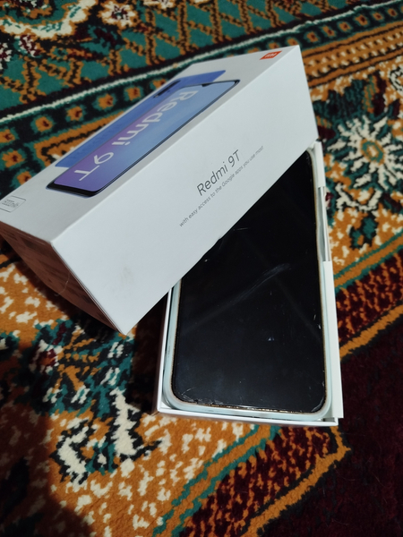 Продаётся Смартфон Xiaomi Redmi 9T 4/128 GB Green