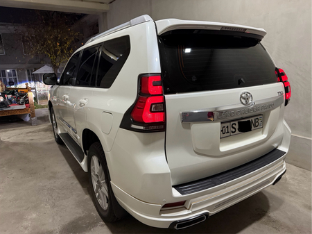 Land Cruiser Prado 150 kuzov sotiladi. Xolati ideal