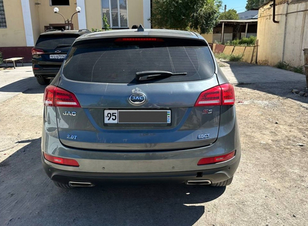 Продается JAC S5