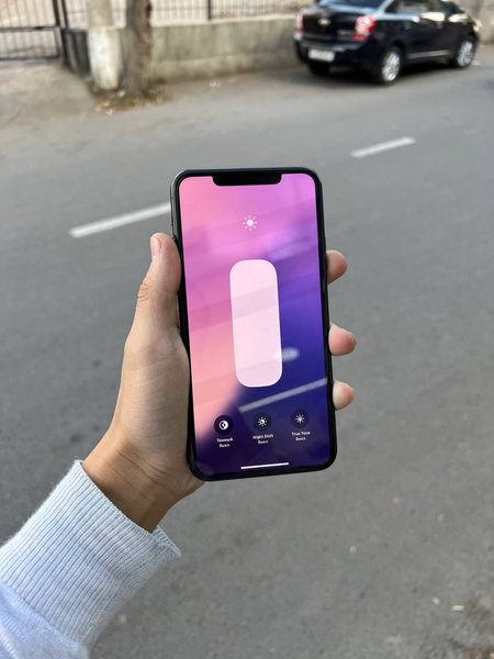 iPhone 11 pro max 2ta sim