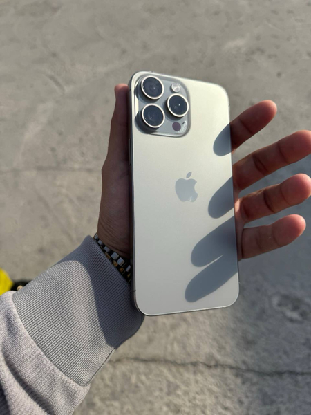 Iphone 15 pro Max