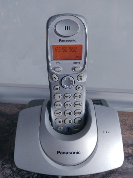 Panasonic kx-tg1105ru
