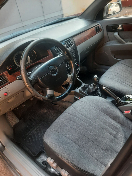 Avtomobil arzon narxda