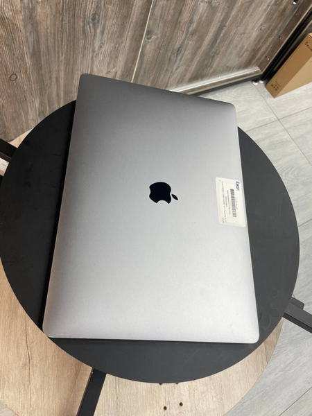 Apple Macbook pro