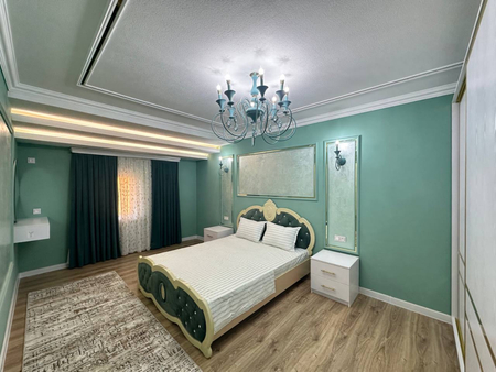 3х комнотная квартира. Согдиана. 95м2