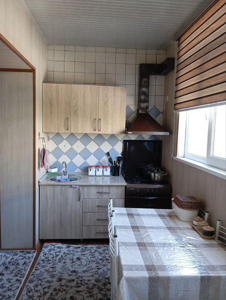 массив МЕДГОРОДОК. Срочно продаётся 3⁴/3/5 пл 70м² балк 2×6 с ремонтом