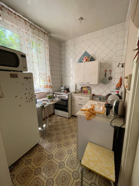 Чмланзар Ц кв - 3 / 3 / 5  Ориентир: Шухрат , Метро Чиланзар